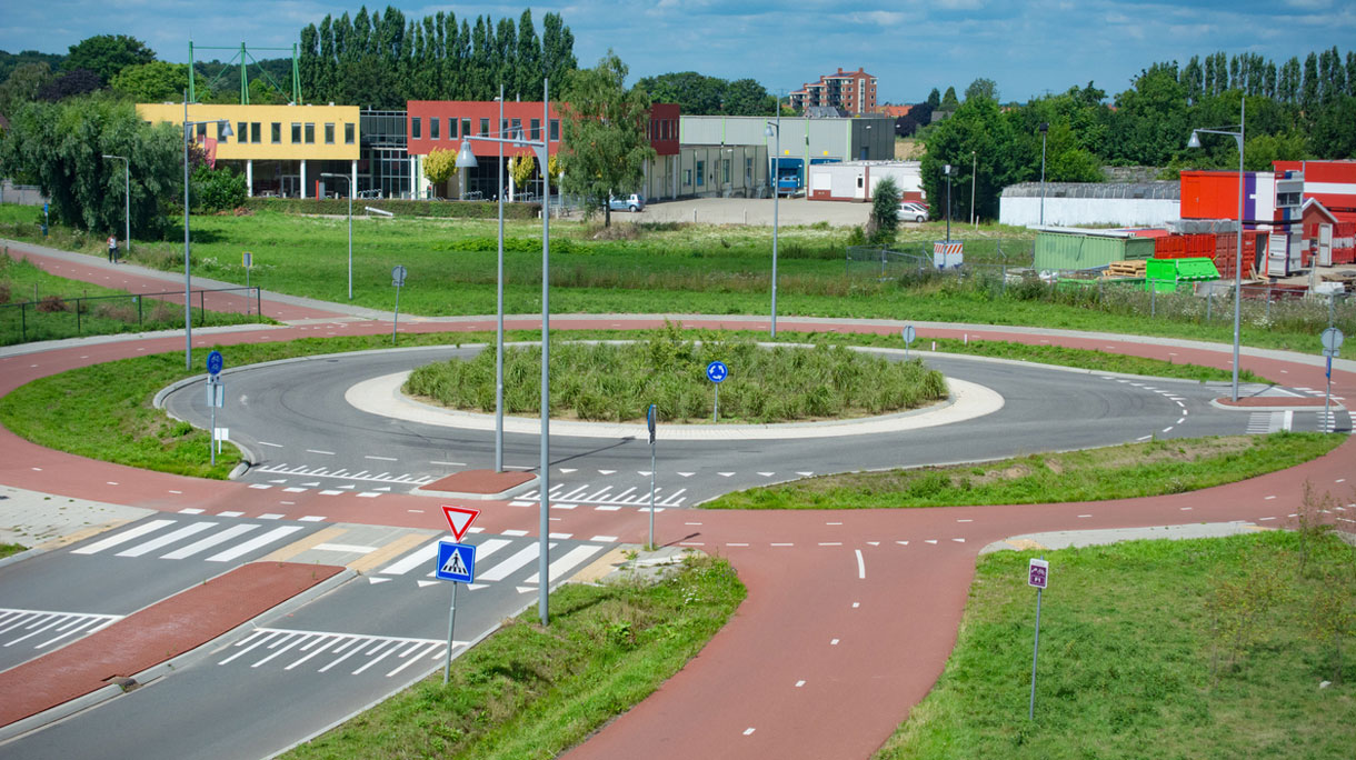 Slechte fietspaden grootste ergernis van oudere fietser | Fietsen123